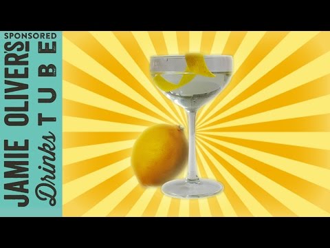 How to make a Lemon Twist Garnish | Rich Hunt | One Minute Tips