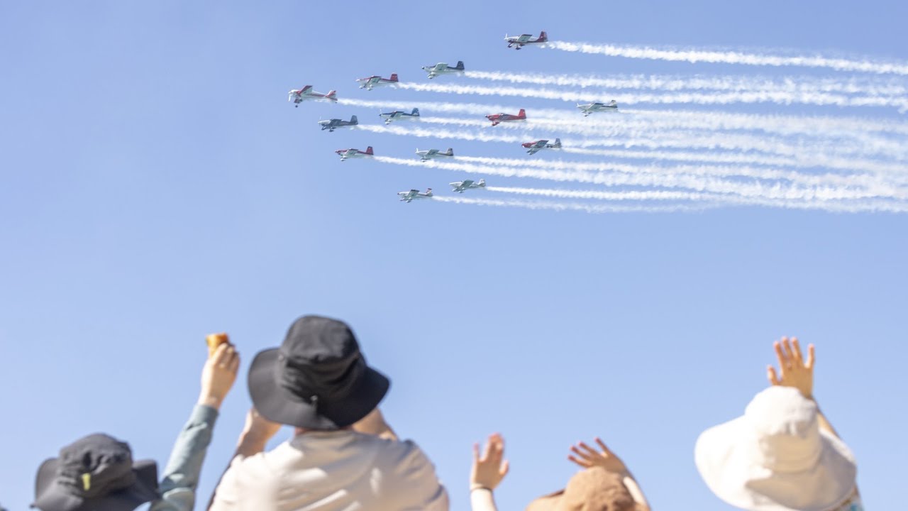 Freedom Formation | Pacific Airshow Gold Coast 2023 - YouTube