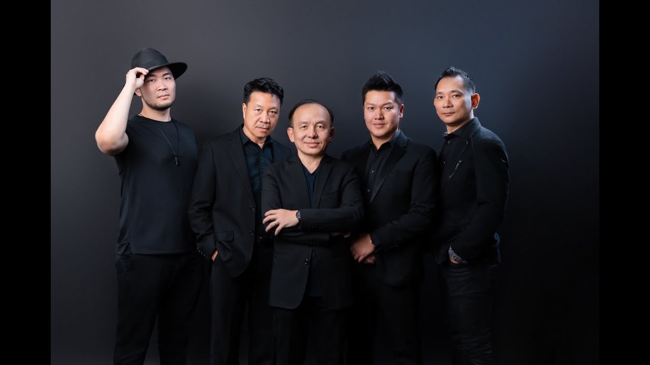 Câu Chuyện Đầu Năm - Karaoke - Dynamix Band - YouTube