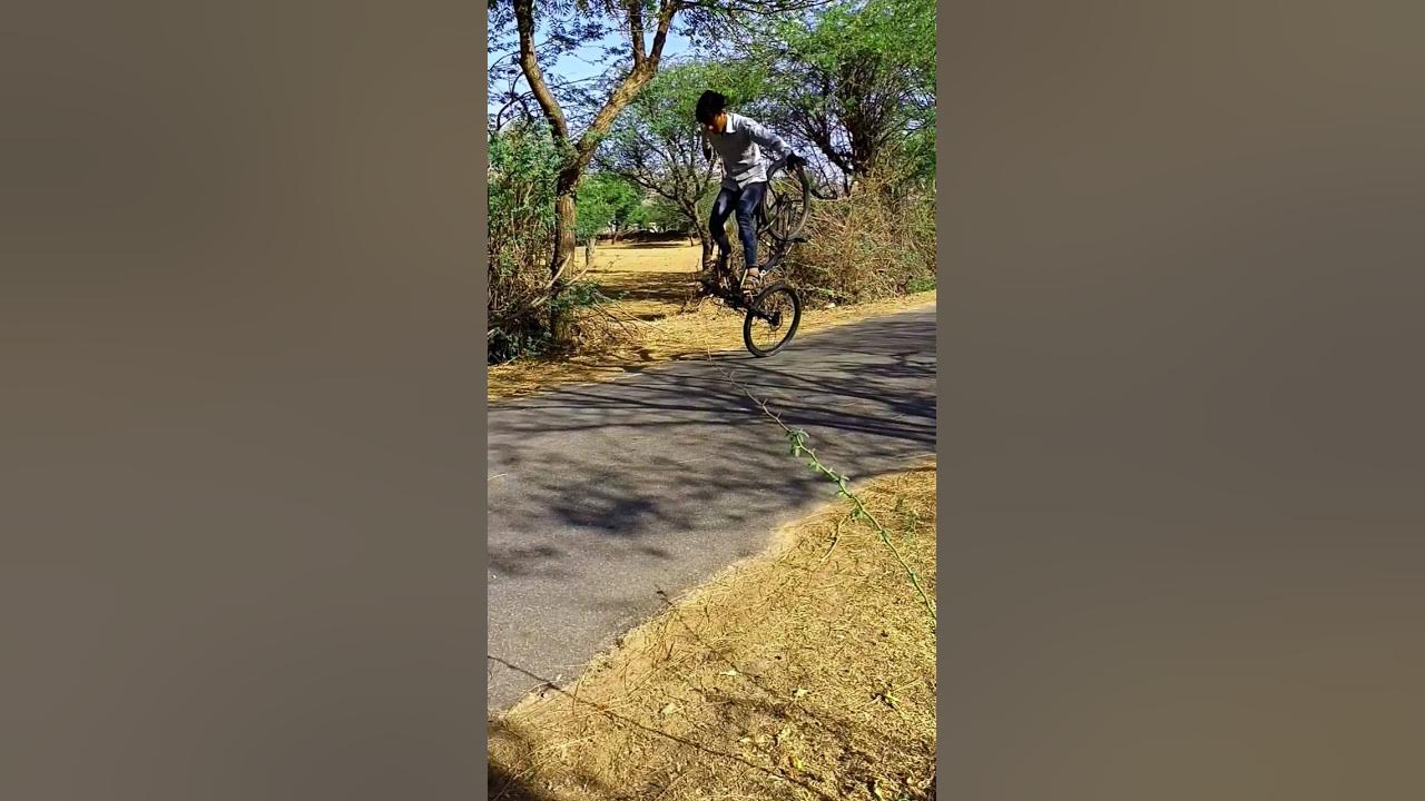 New cycle stunt gone wrong 🥵🔥#viralvideo #ytshorts #cyclestunt #mtb #manoj mtb stunts - YouTube