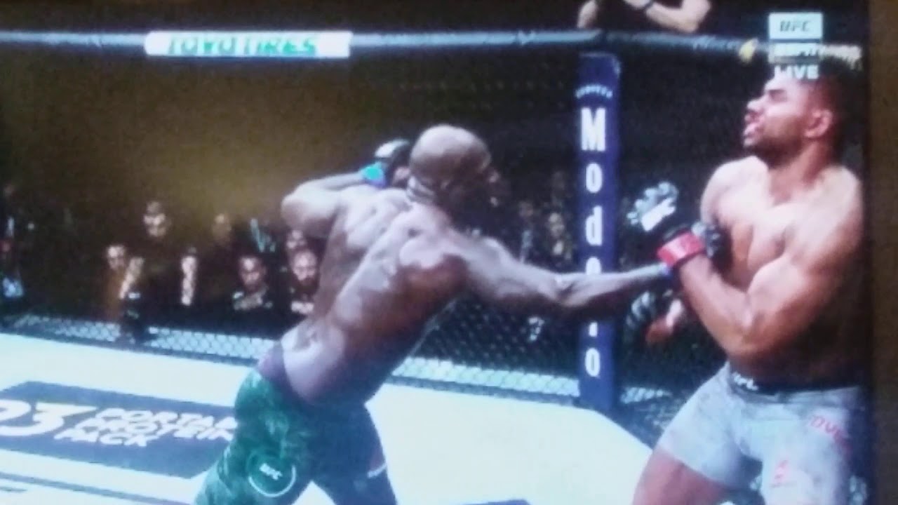 Overeem lip split open by Rozenstruik UFC - YouTube