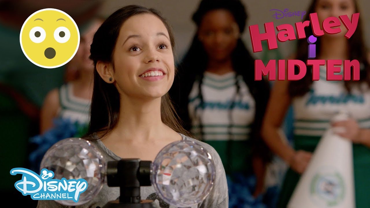Harley i midten | Sniktitt: Katastrofe på klubben 🔥 - Disney Channel ...