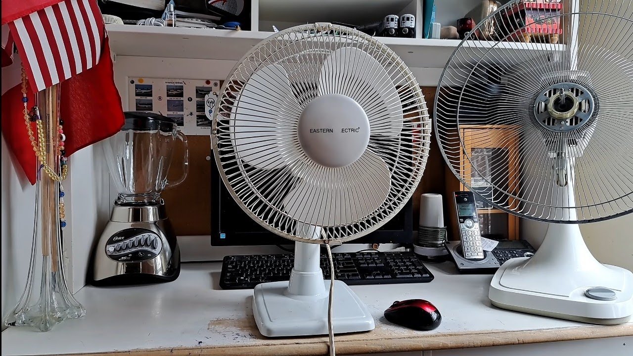 Eastern Electric 12" Desk Fan F-12 (1993) - YouTube