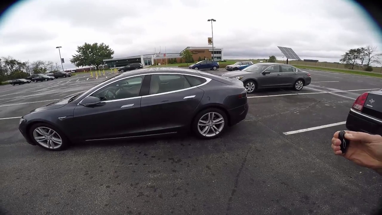 Tesla Auto Summon Feature - YouTube