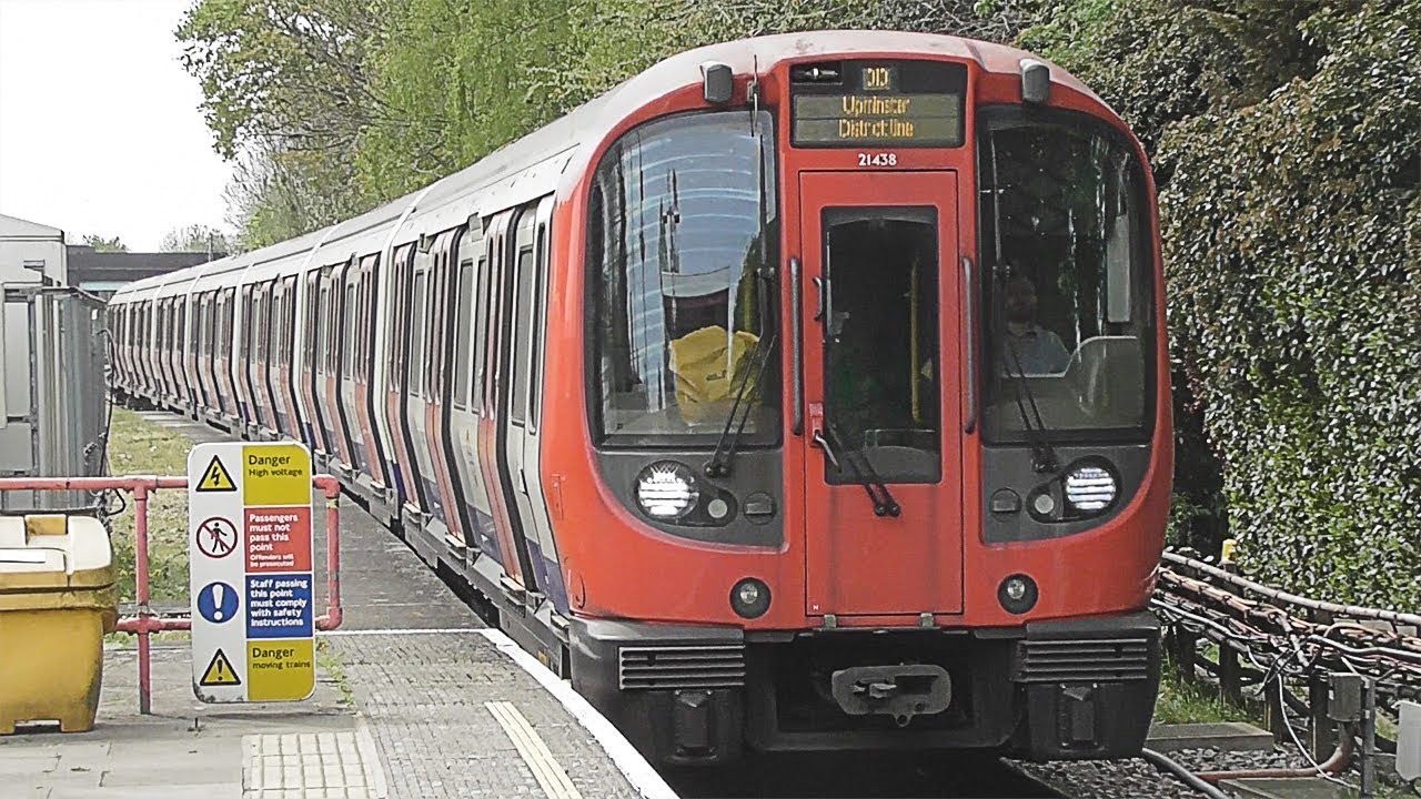 Trains at Upminster Bridge - YouTube