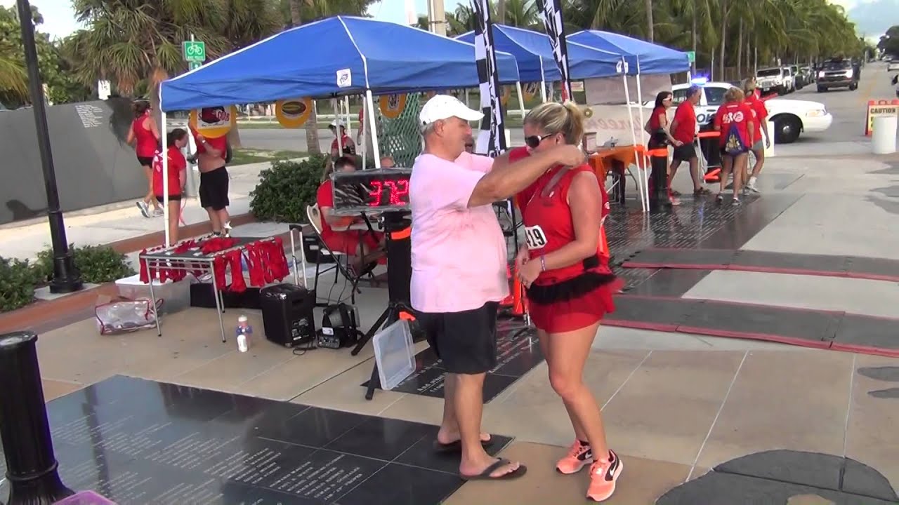 The Red Shirt Run 2014 - YouTube