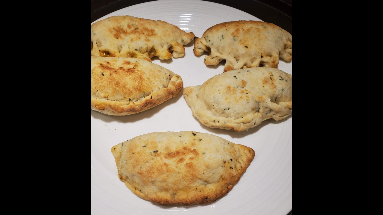 Veggie Calzone with an Indian twist - YouTube