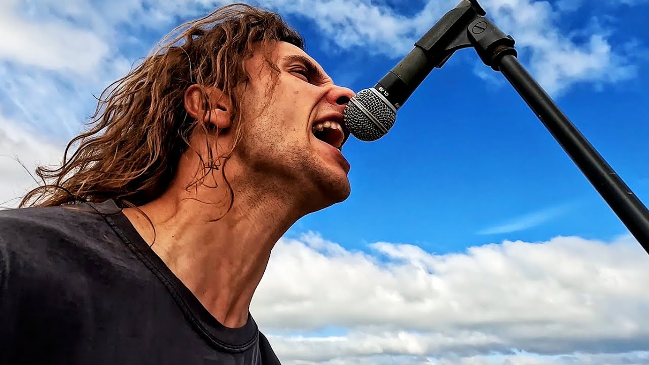 EXTENDED PUPPY - The Right Melody [MUSIC VIDEO] - YouTube