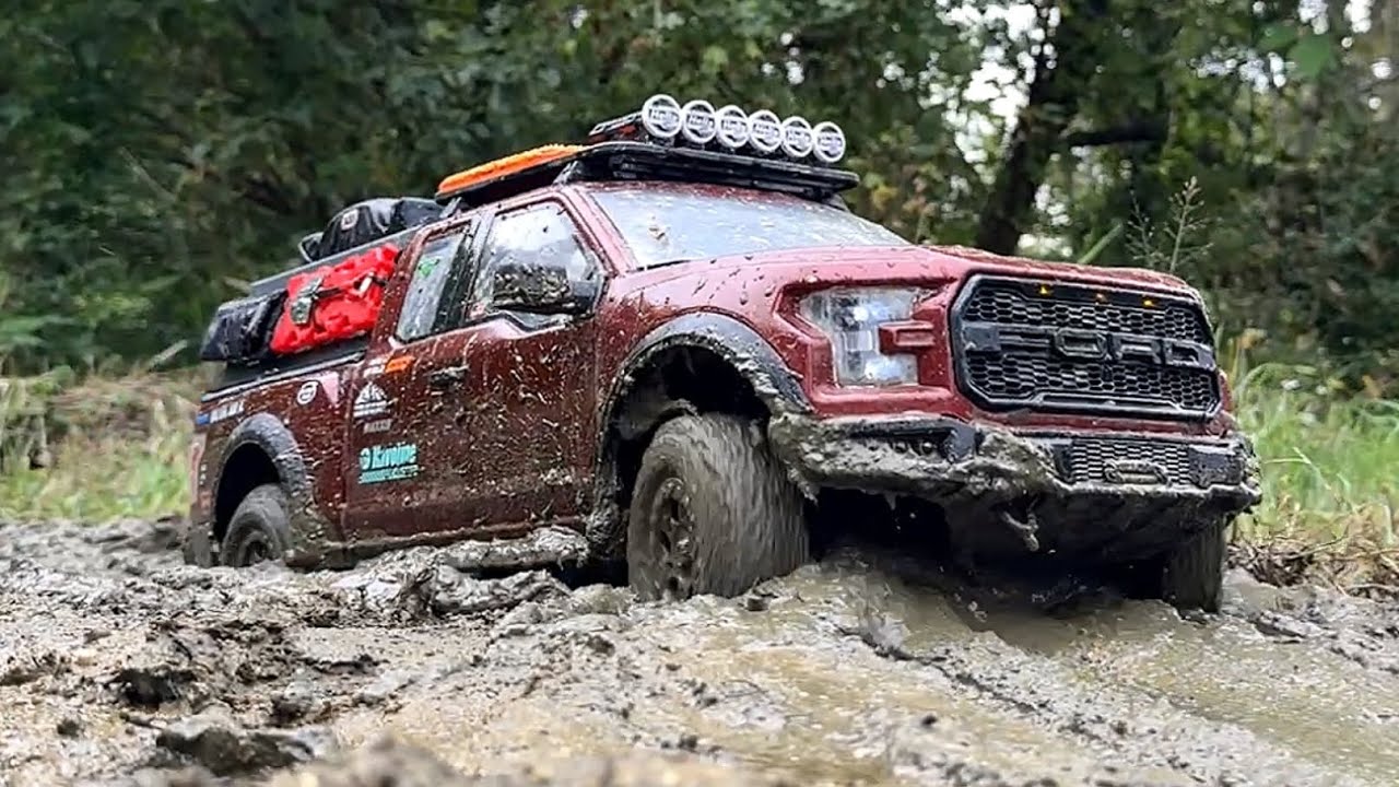 1/8 Scale FORD F150 Raptor Traction Hobby[KM Rc] Custom Red Color Muddy ...