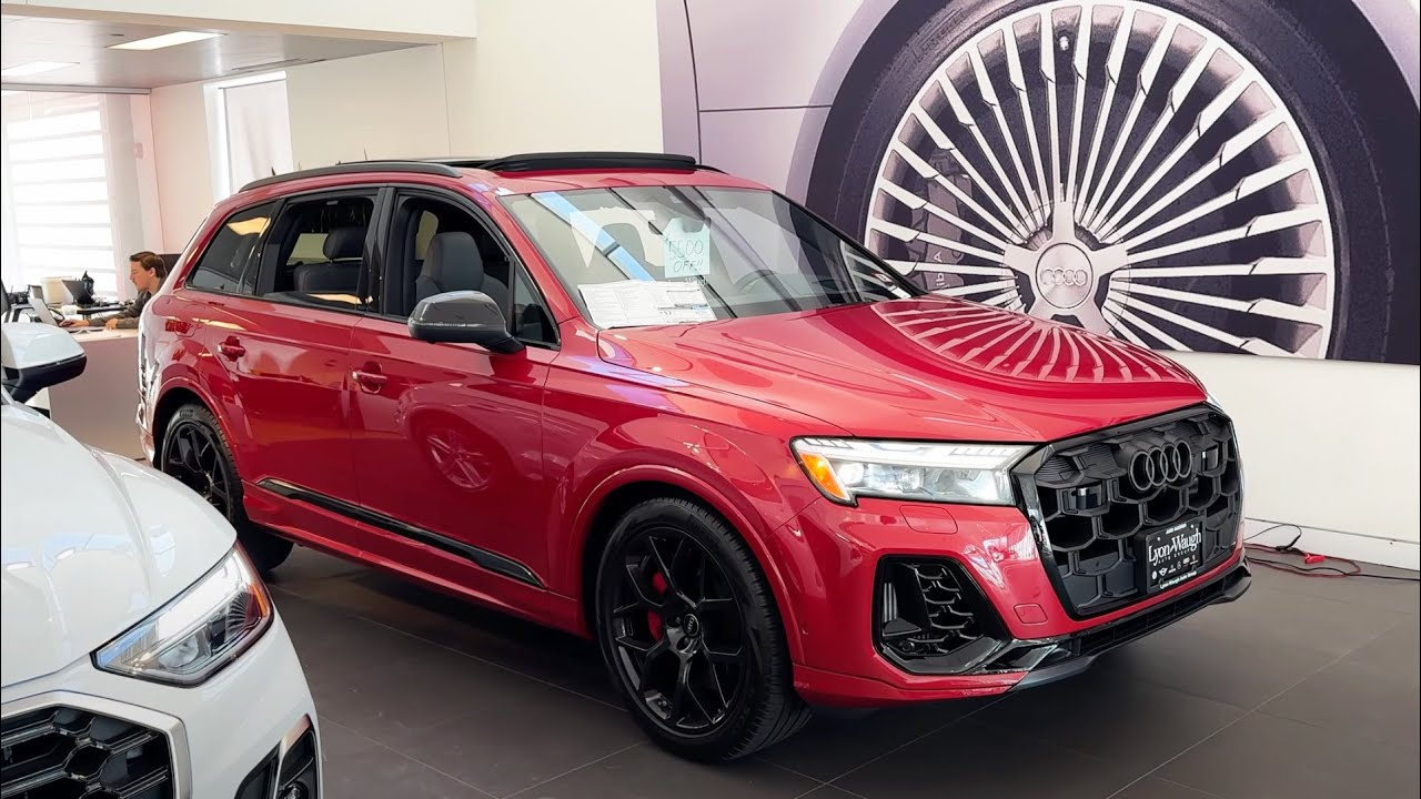 Chili Red Metallic | New 2025 Audi SQ7 4.0T Prestige - YouTube