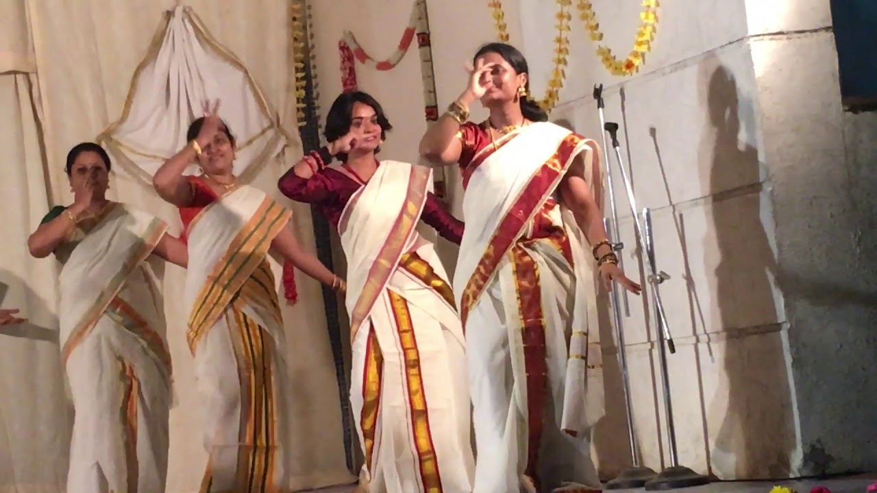 Ladies onam dance 2017 - YouTube