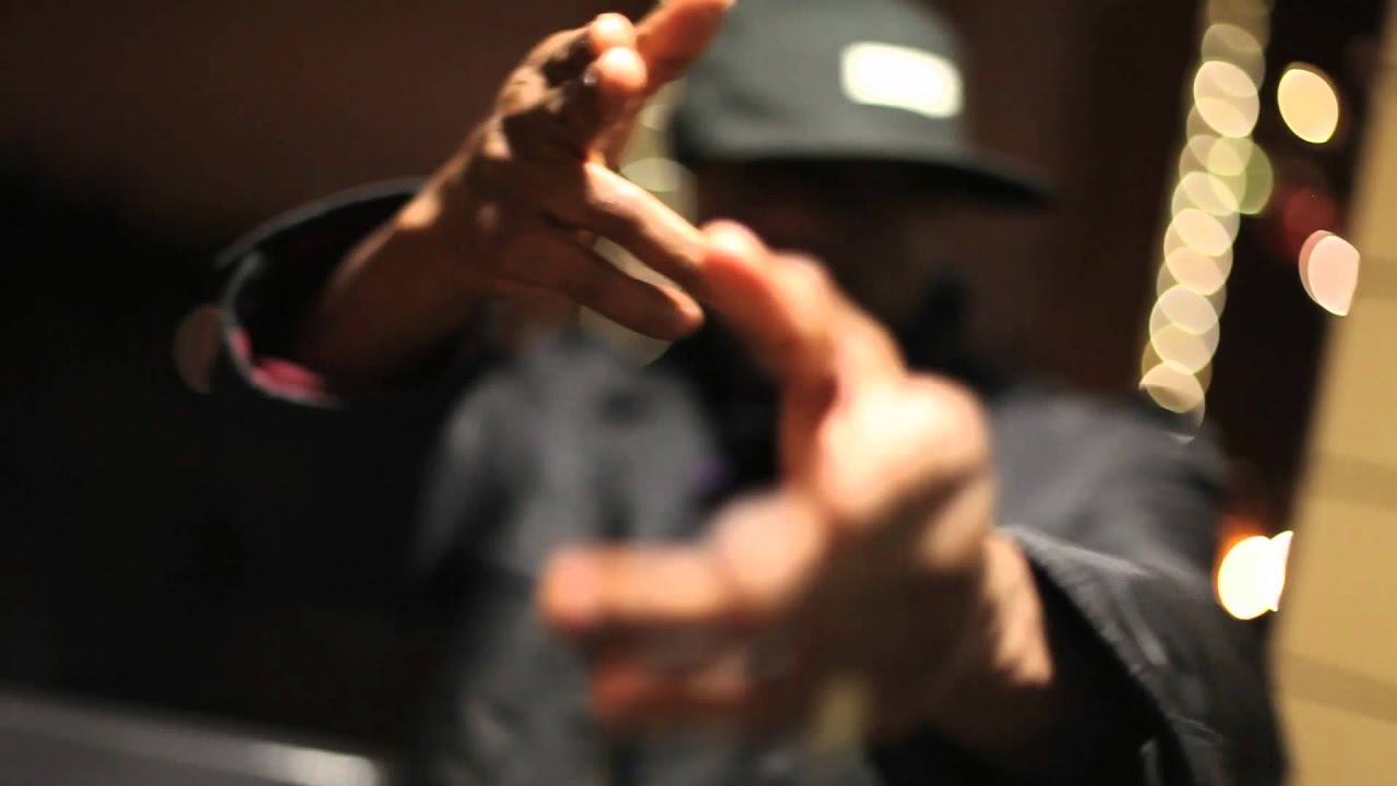 Ace Boogie- Light it Up- RobeWorld- Press Play Entertainment. - YouTube