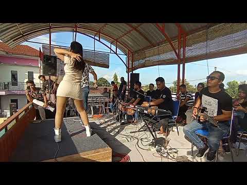 Zuci Hermoza ft Kempit Pasaka ~ Ati Dudu Wesi ~ Persada Musik Klaten