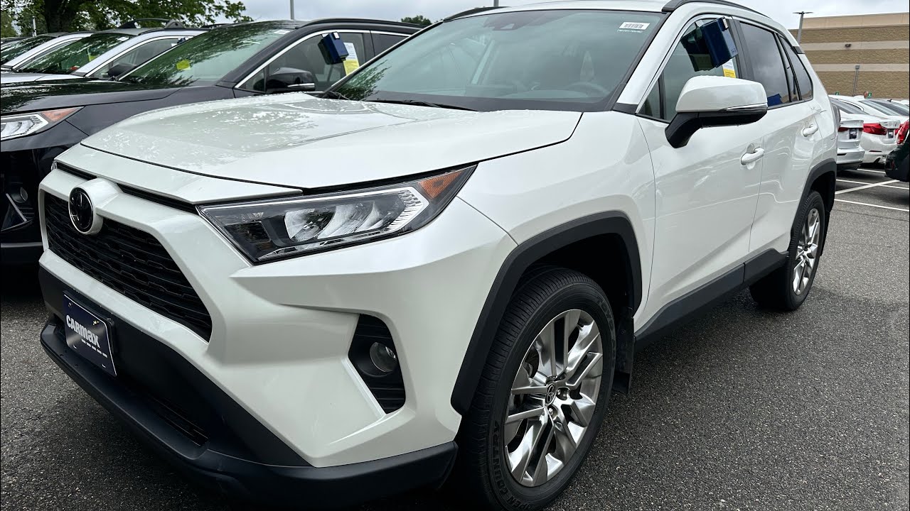 2021 Toyota RAV4 XLE Premium horn - YouTube