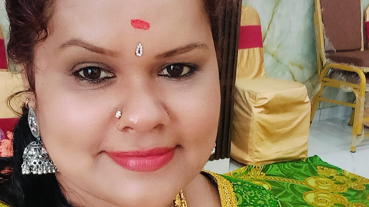 sivasree , is live കൂട്ടുകൂടാൻ പോരുന്നോ എന്നാ വായോ 💃💃 - YouTube