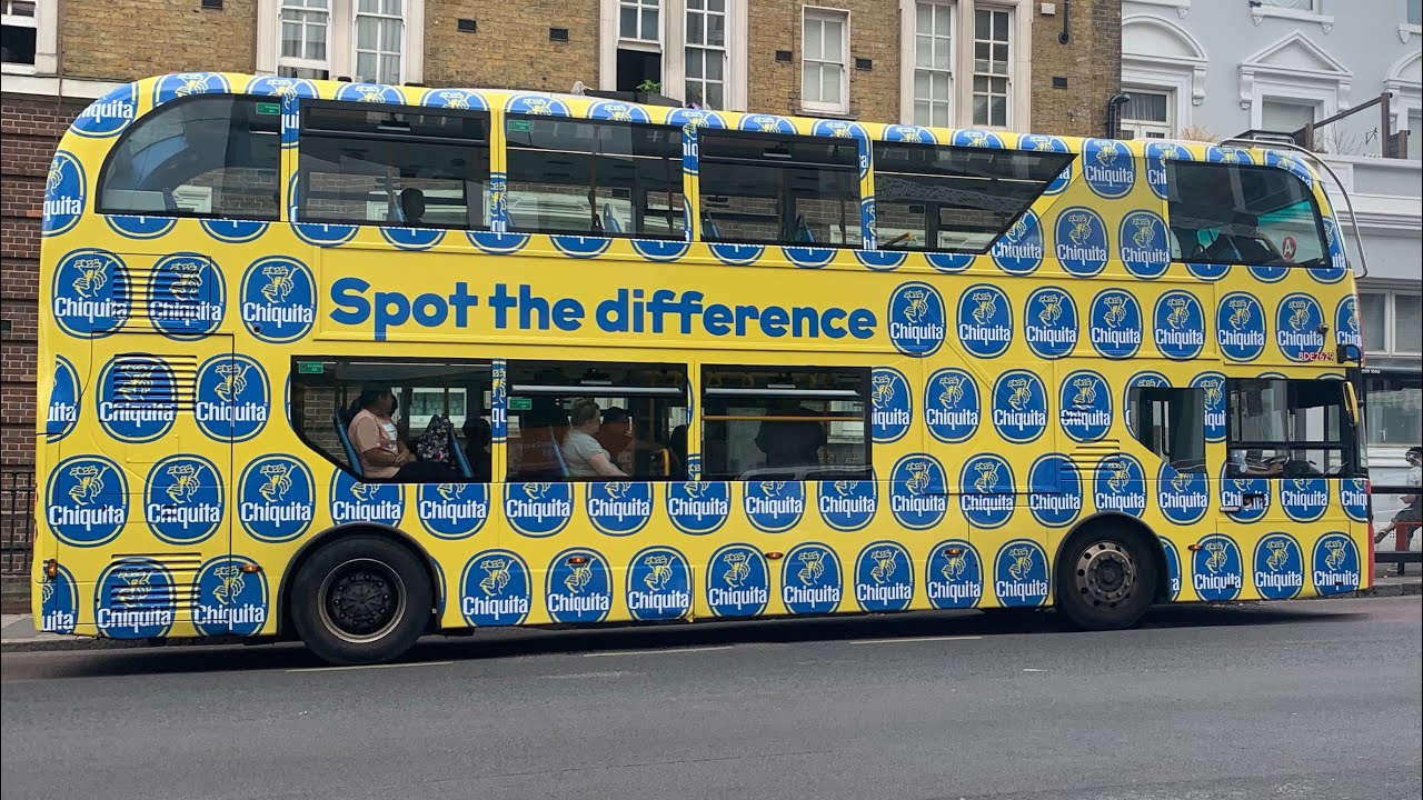 Are you able to spot the difference (17 towards London Bridge) - YouTube