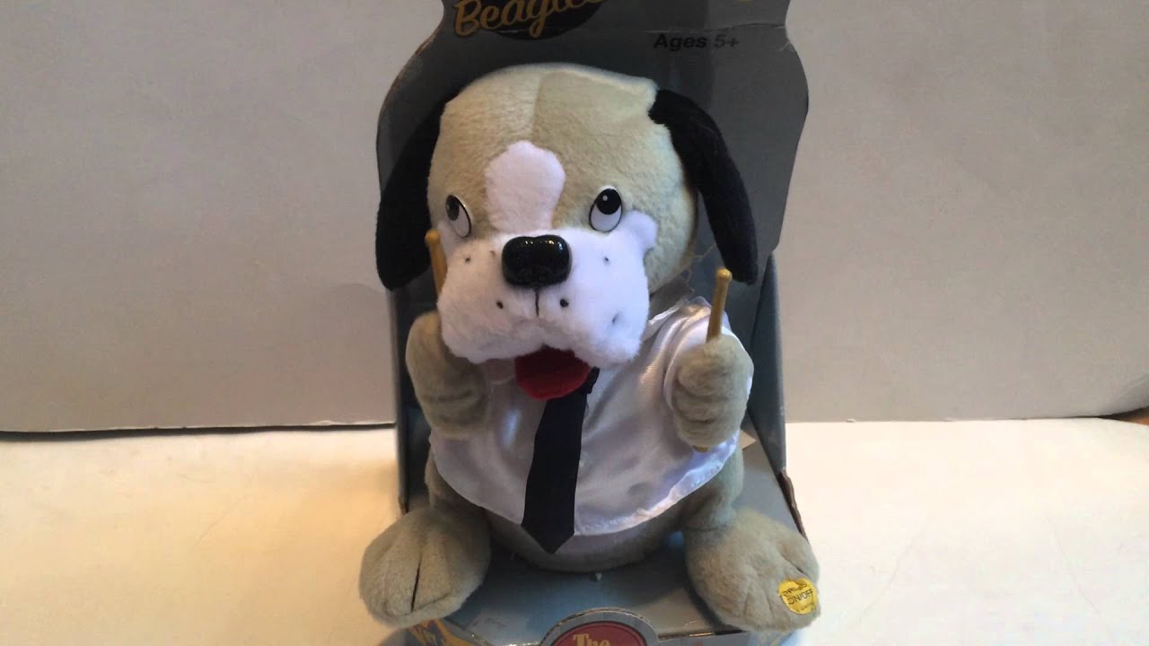 2003 Gemmy Animated The Beagles Meet The Beagles Beatles Singing ''I ...