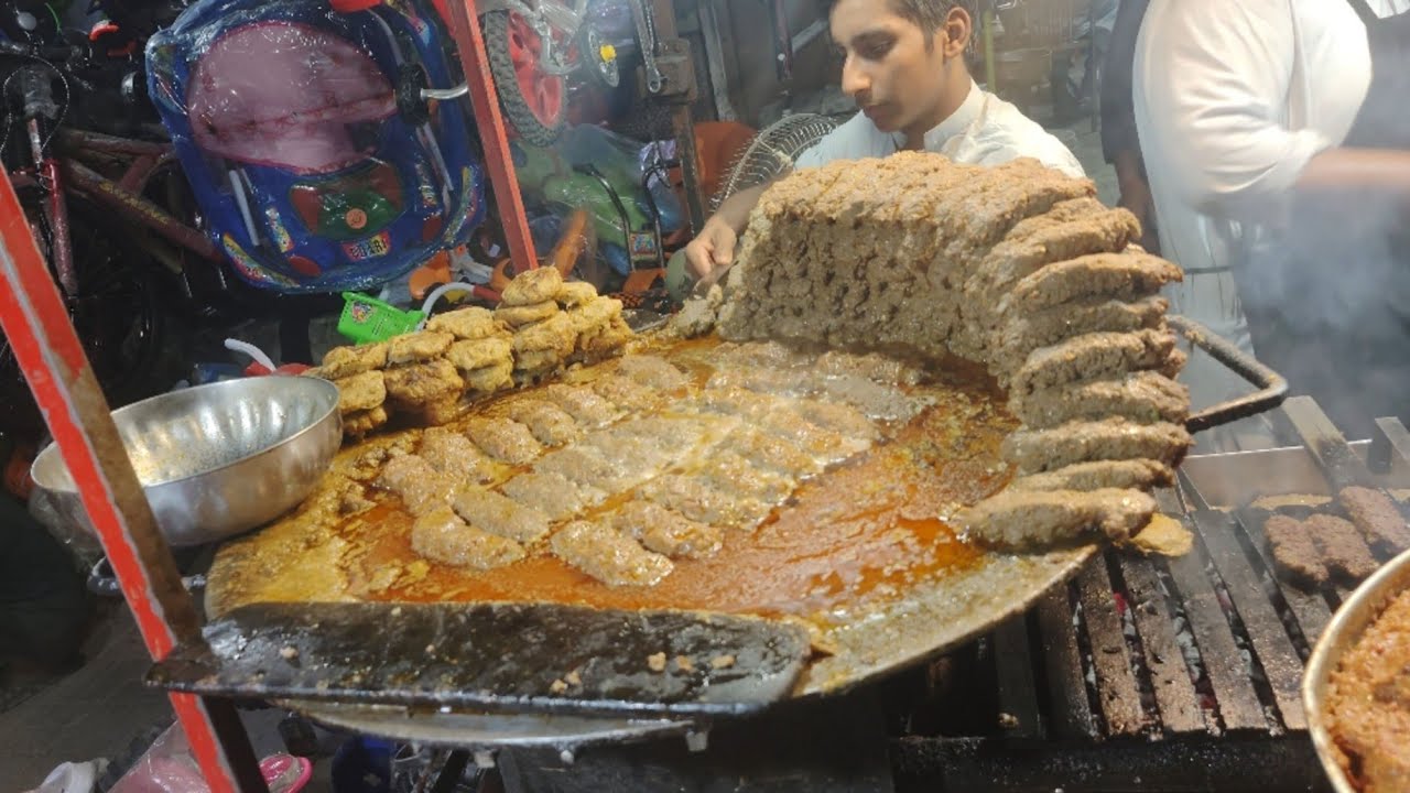 Al Sheikh Kabab House Bahawalpur | Shikarpuri Gate Famous Street Food ...