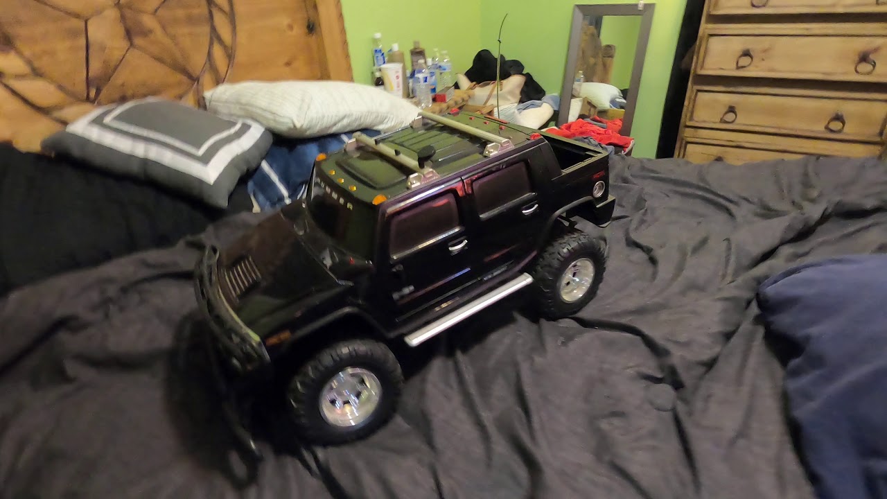 New bright H2 hummer 1/6 scale - YouTube