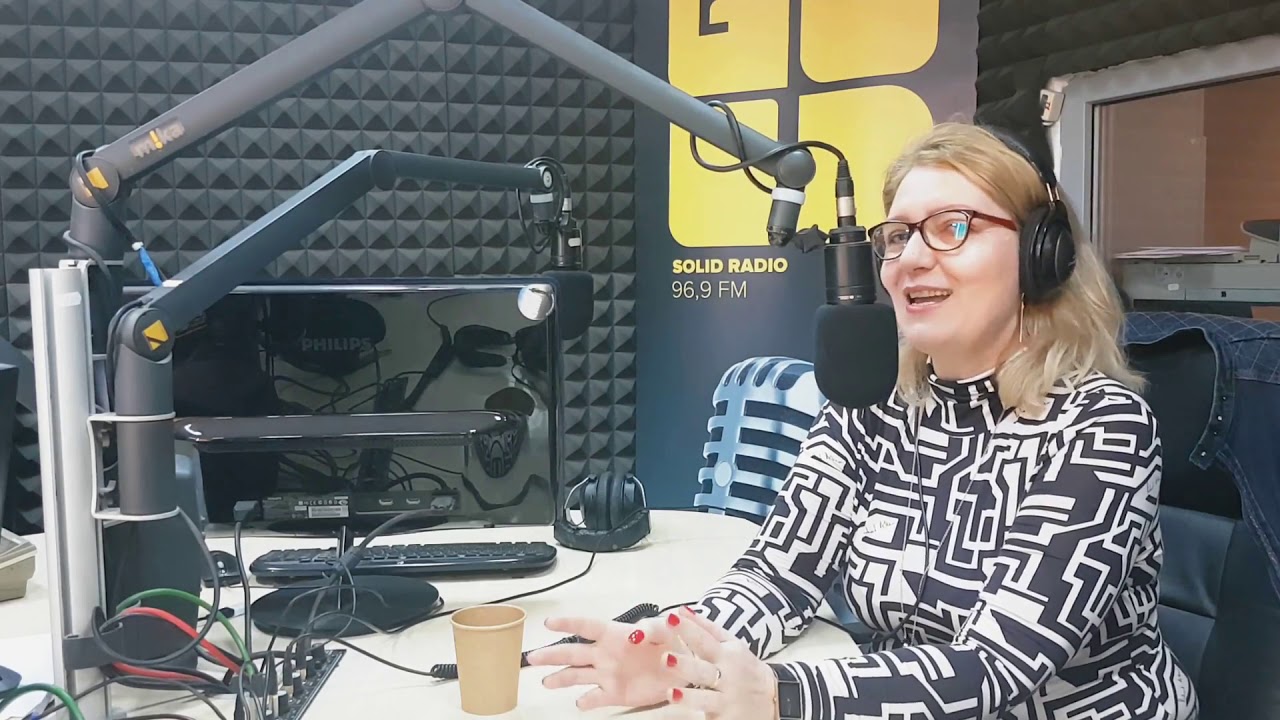 Valoria - Elena Badea la emisiunea Digital Job de la Radio Gold FM ...