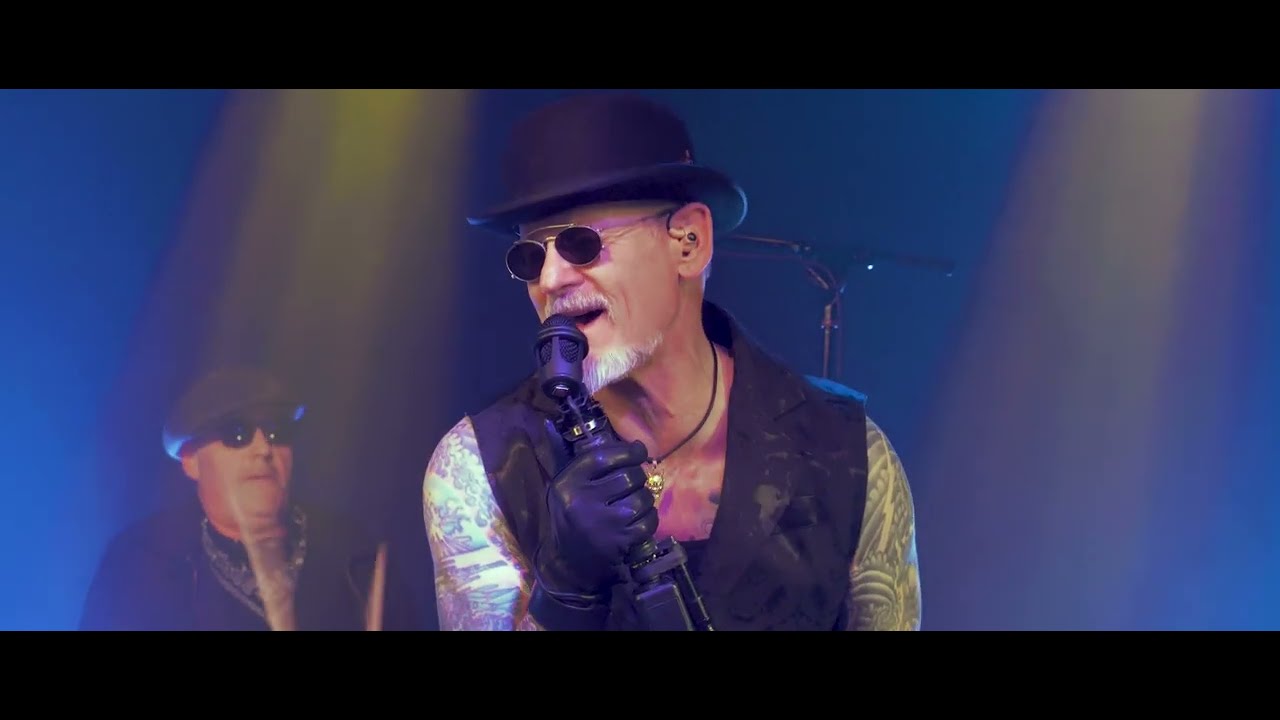 The Cruzados- "Nine Million Tears" Live from the Den Studios, L.A ...