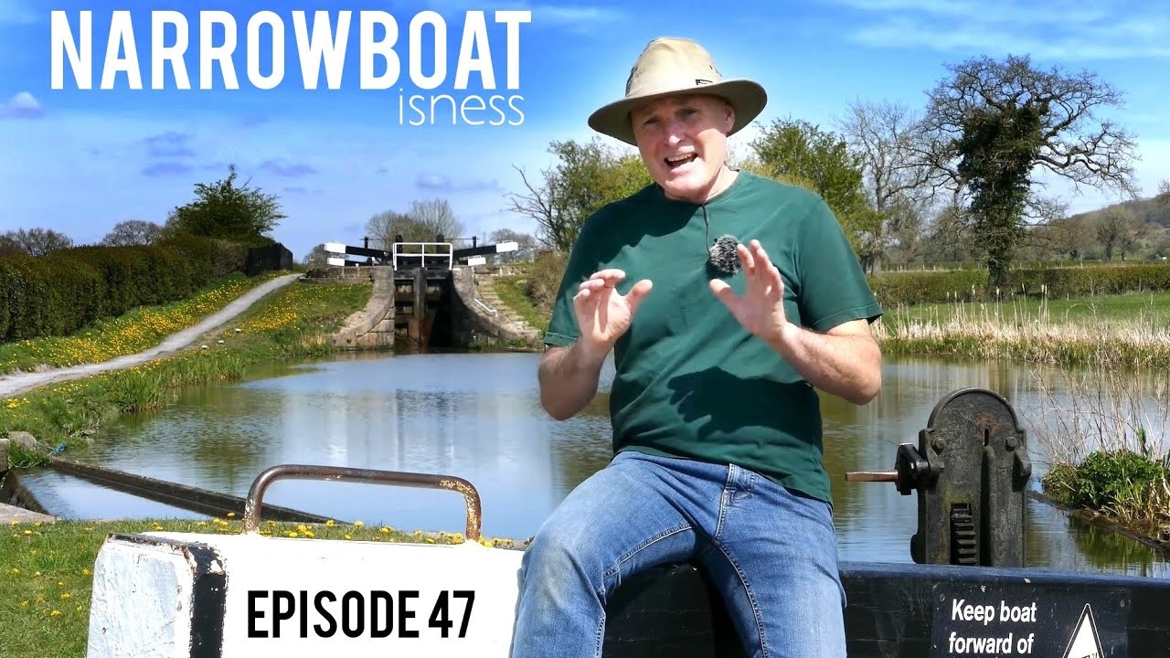 Bosley Lock flight on the Macclesfield canal - History walk VLOG 47 ...