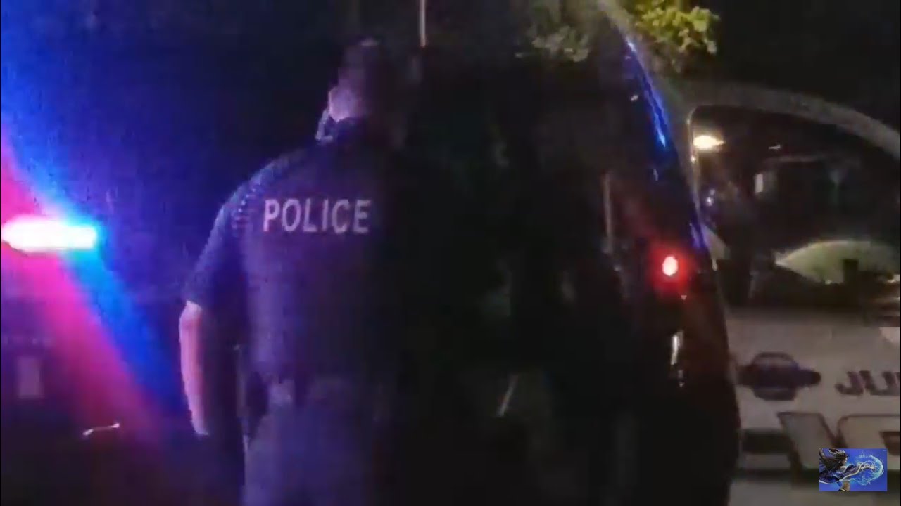 Tom Zebra Recording Cops in Justice Illinois - YouTube