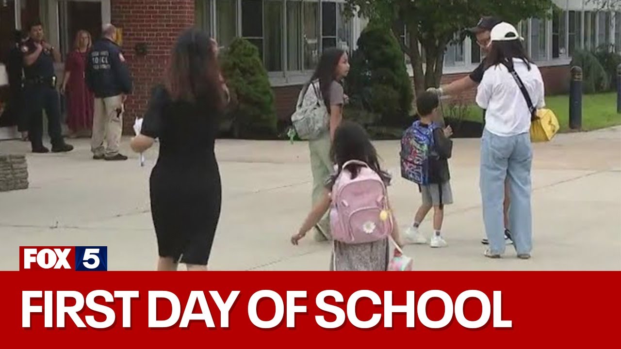 First day of school for students on Long Island - YouTube