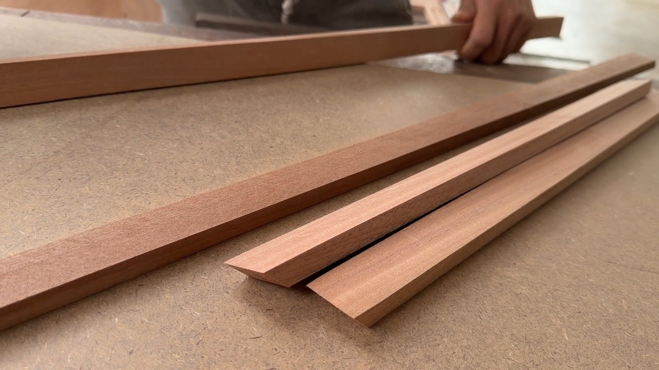 DIY Kids Art Desk | How to Build a Small Drawing Table for Children ...
