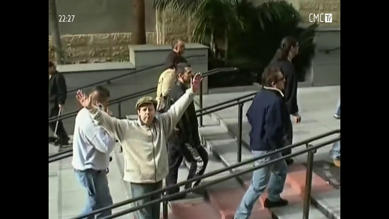 Prljavo Kazalište - Heroj ulice (Live, 2004) - YouTube