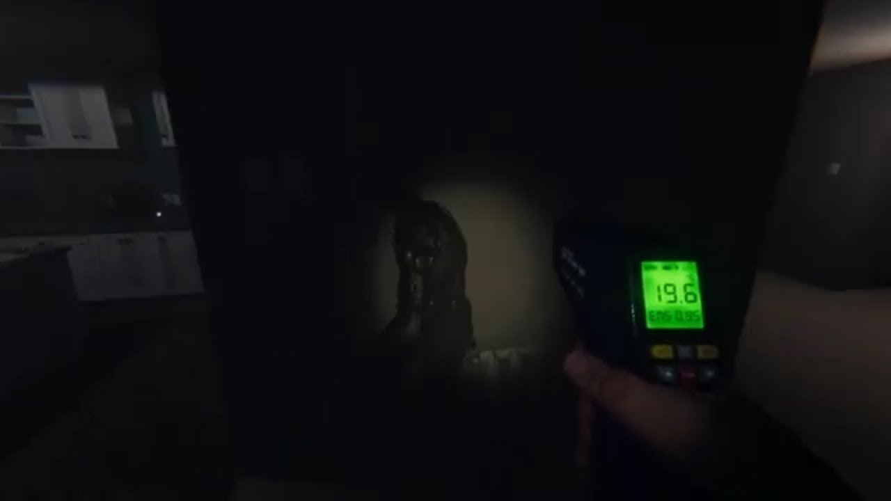 Phasmophobia - Still working with Level 1 equipment..bummer. - : - Ep ...