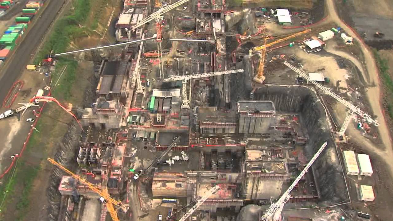 Panama Skyline and the new Panama Canal construction - YouTube