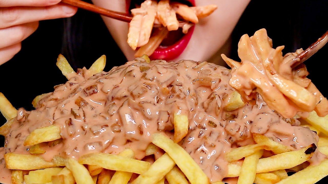 ASMR ANIMAL STYLE FRIES MUKBANG EATING SOUND NO TALKING - YouTube
