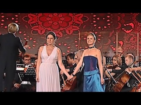 Natalia Brodzińska, Wanda Franek - J. Offenbach - "Belle nuit, ô nuit d ...
