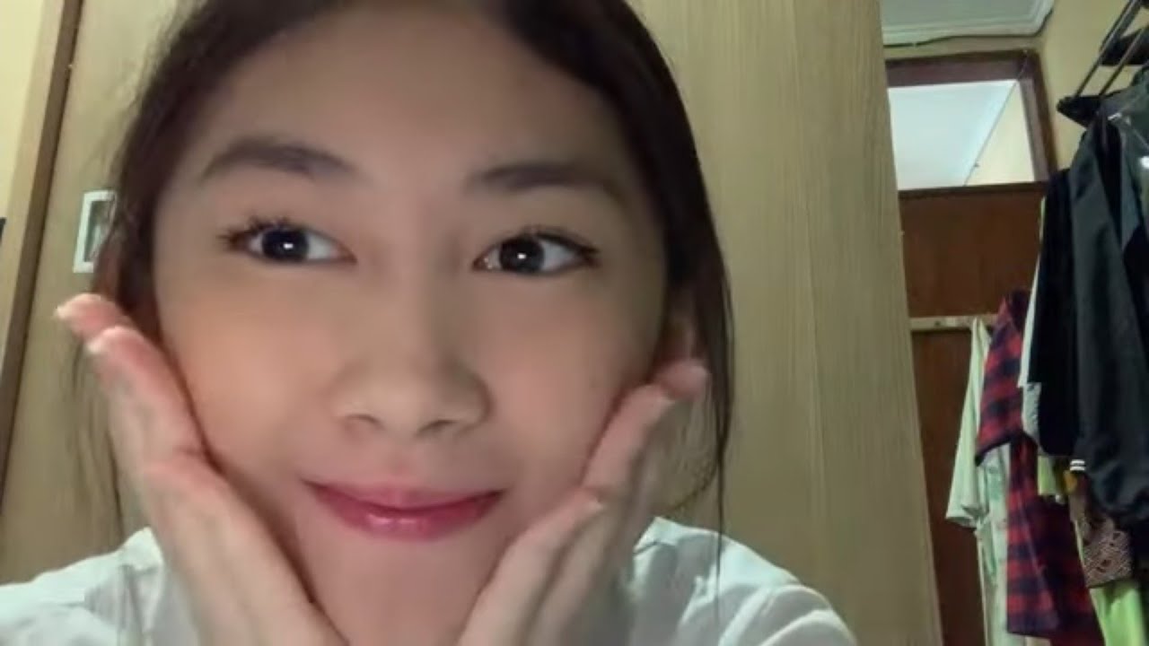 Live Showroom Jessi JKT48 - 1-5-21 - YouTube