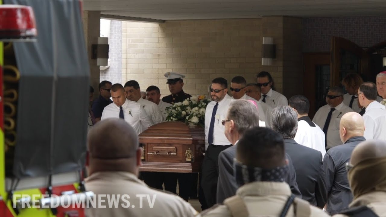 Slain Teacher Funeral in Uvalde Texas - YouTube