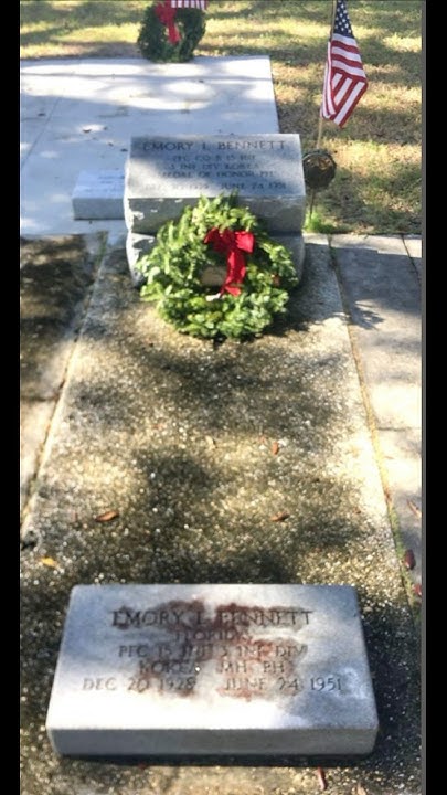 PFC Emory Lawrence Bennett Korean War Medal of Honor Recipient Grave - YouTube