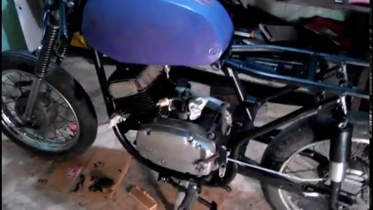 JAWA 350\634 Cafe racer ( покраска рамы , начало сборки) - YouTube
