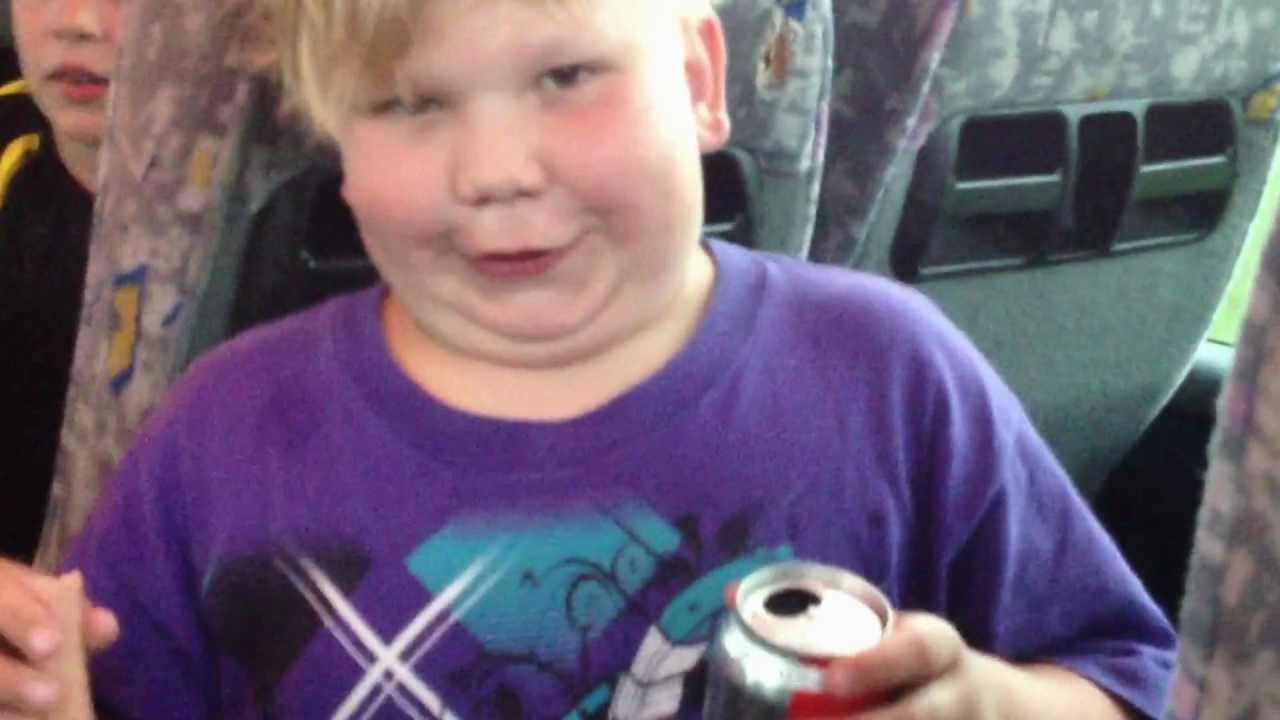 Testissä nakki ja megaforce - YouTube