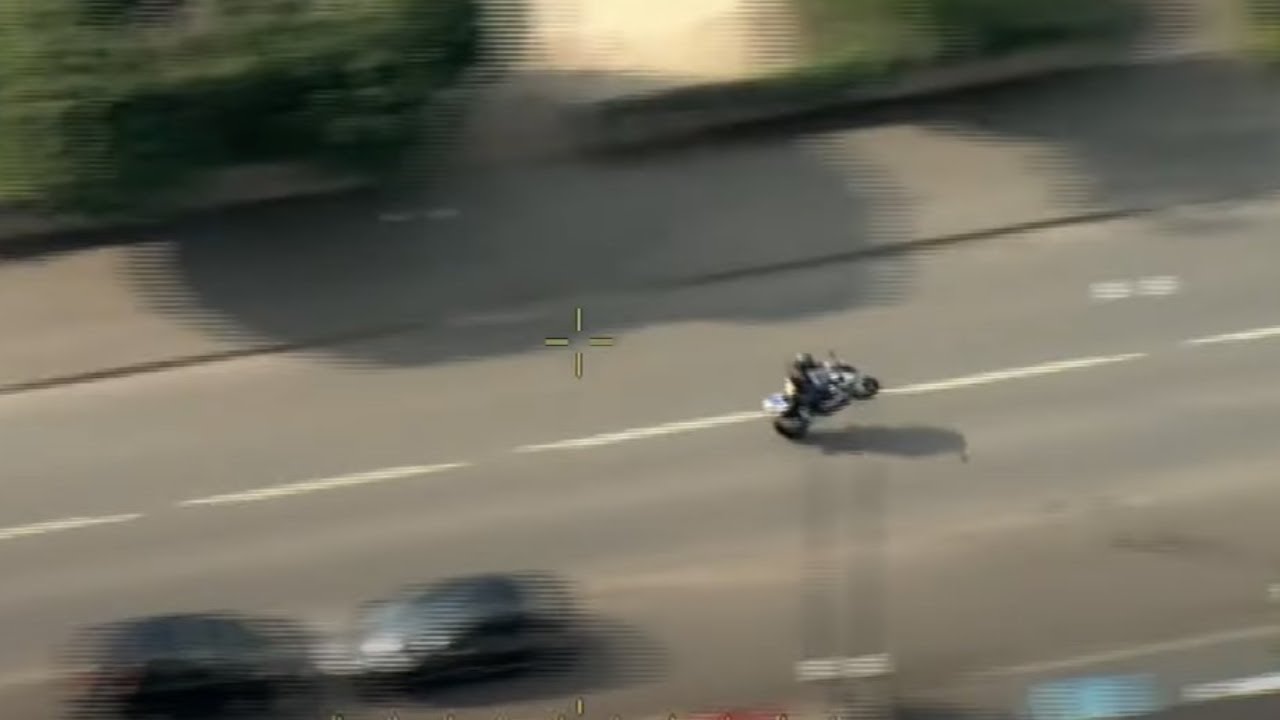 Motorcyclist hits speeds of over 100mph as Police Interceptors close in ...