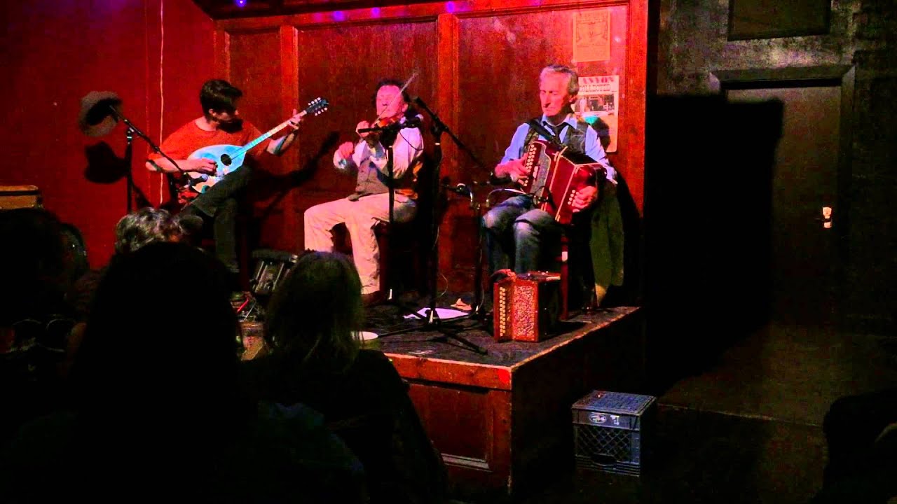 The Gavins at the Plough #4: Reels - YouTube