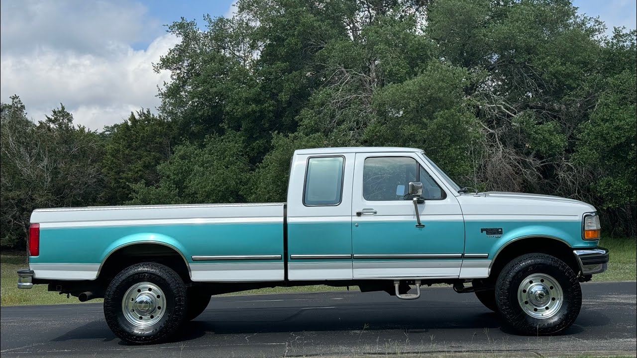 1997 Ford F-250 4x4 - Two Tone Calypso Green Walk around Video - YouTube