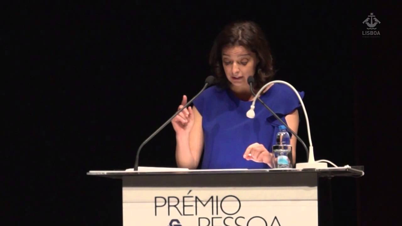 Maria Mota recebe prémio Pessoa 2013 - YouTube