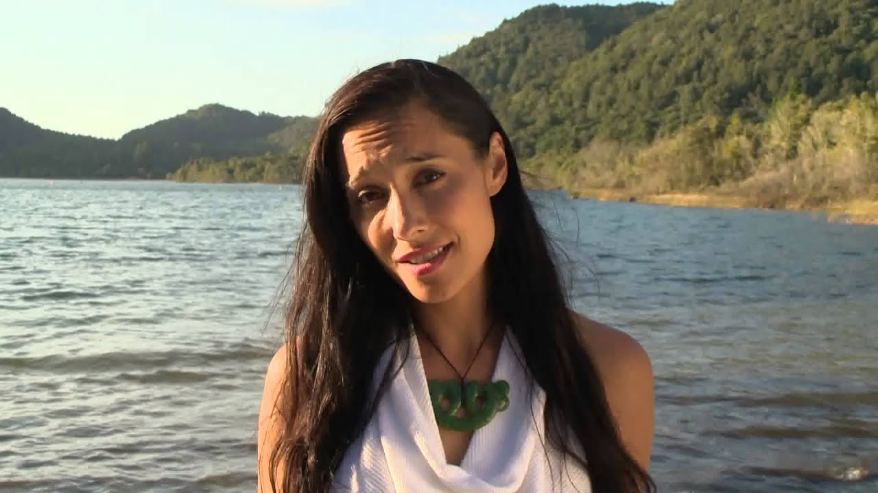 Kiri Danielle reveals her smoking story - YouTube