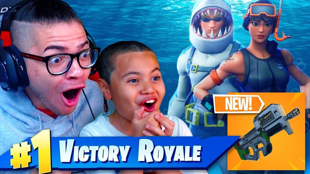 *NEW* INSANE SHARK UNDERWATER SKIN! *NEW* SMG COMING TO FORTNITE BATTLE ...