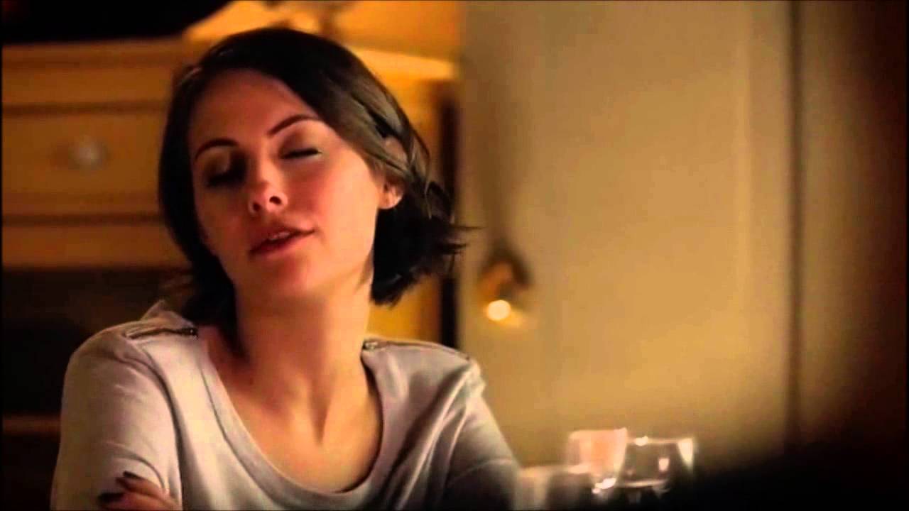 Arrow 3x21 Diner with diggle family, Felicity & thea - YouTube