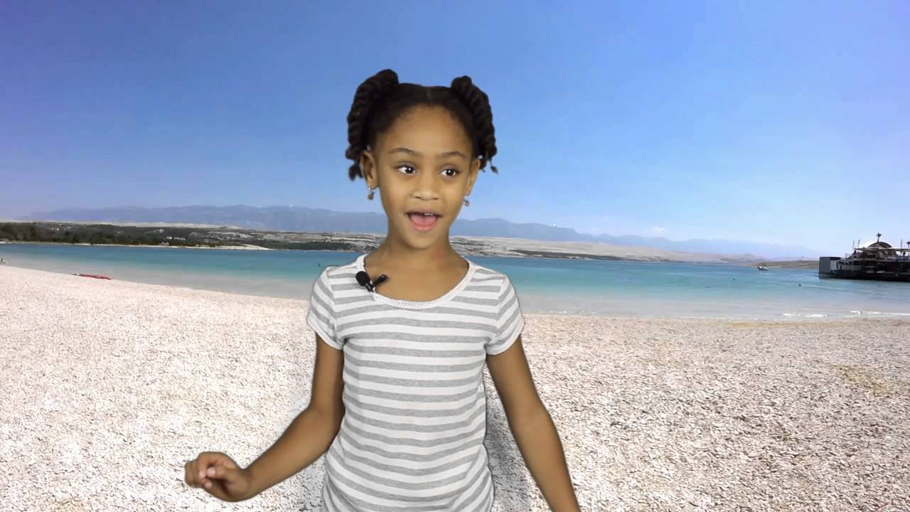 Sariah Bruce Singing Her 1st Song On Camera - YouTube