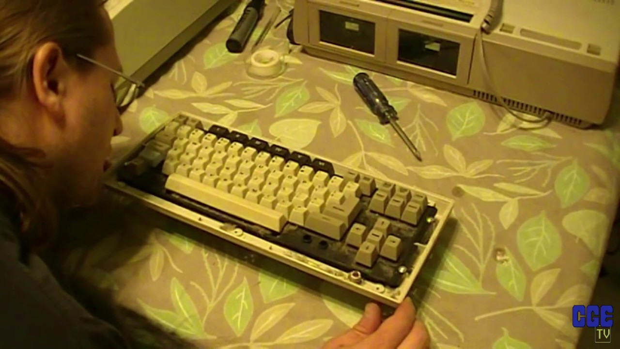TOTC-02.03: Coleco Adam Keyboard Repair (membrane) - YouTube