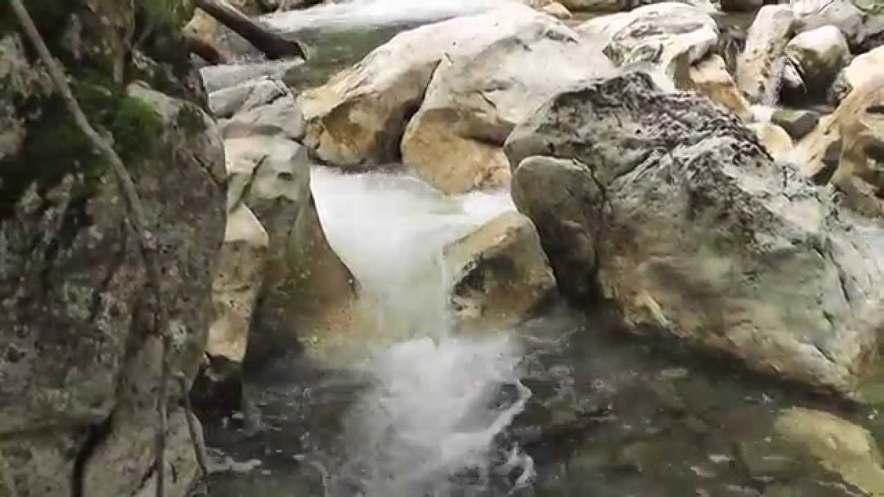 Cheile Cheii - Parcul National Buila-Vanturarita - YouTube