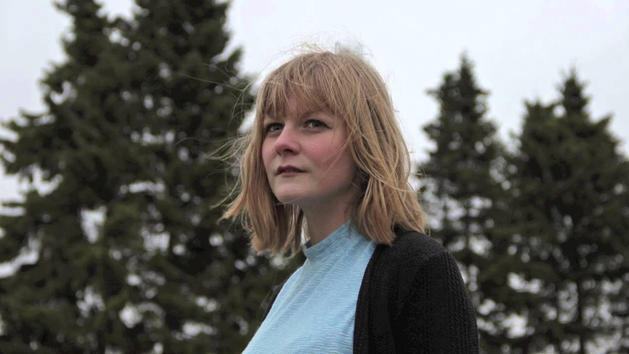 Hit refresh - Lilly Reimer - YouTube